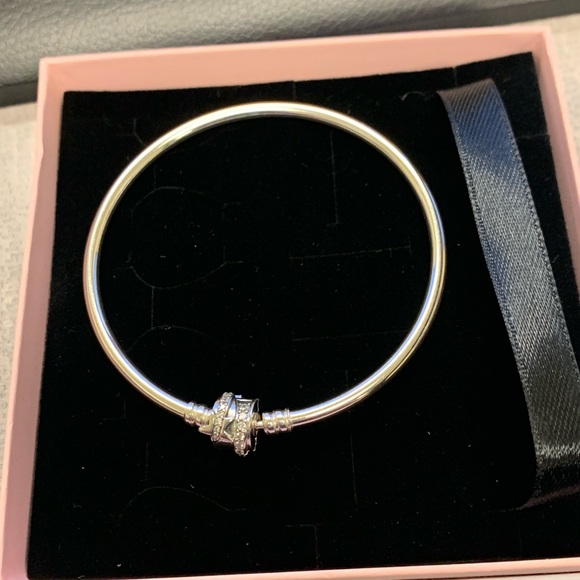 Pandora | Jewelry | Pandora Moments Limited Edition Shooting Star Clasp ...